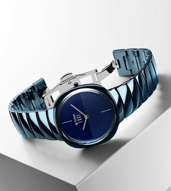 Buy Titan 1841QC04 Edge Squircle Analog Watch for Men Online @ Tata ...