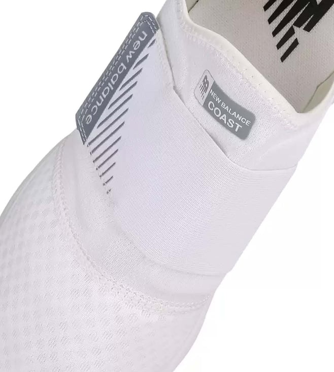 New Balance Men's White Running Shoes