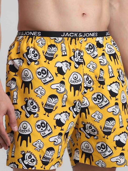 Buy Jack & Jones Spectra Yellow Cotton Regular Fit Printed Buy Jack & Jones Spectra Yellow Cotton Regular Fit Printed