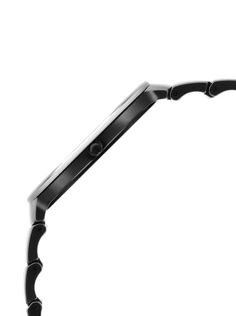 Buy Titan 1841NC01 Edge Squircle Analog Watch for Men at Best Price ...