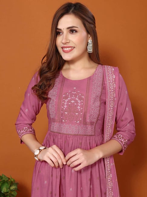 Women's Clothing Pink Suits for Ethnic Wear by Skylee