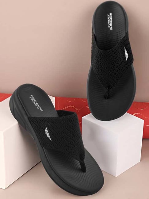 Red Tape Women s Black Flip Flops