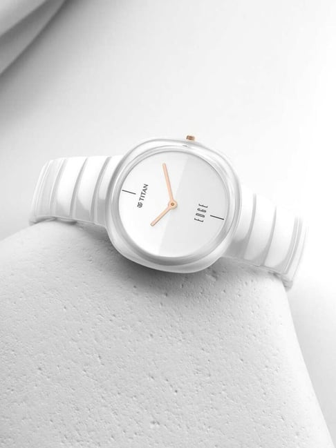 Titan Men White Analog Watch