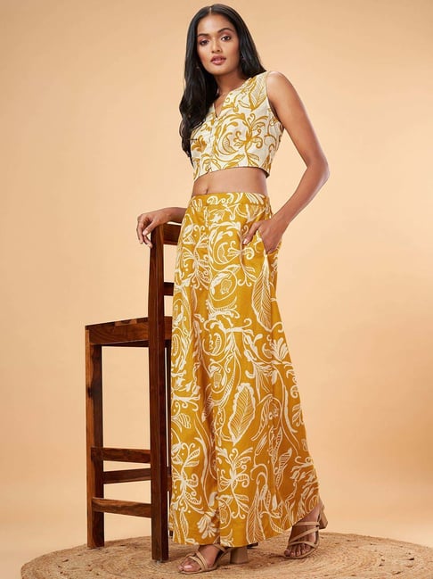 Women's Clothing Marigold Lane Ethnic Wear Suits with Viscose Fabric