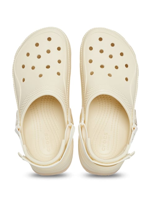 Buy Crocs Men's Hiker Cream Back Strap Clogs for Men at Best Price ...