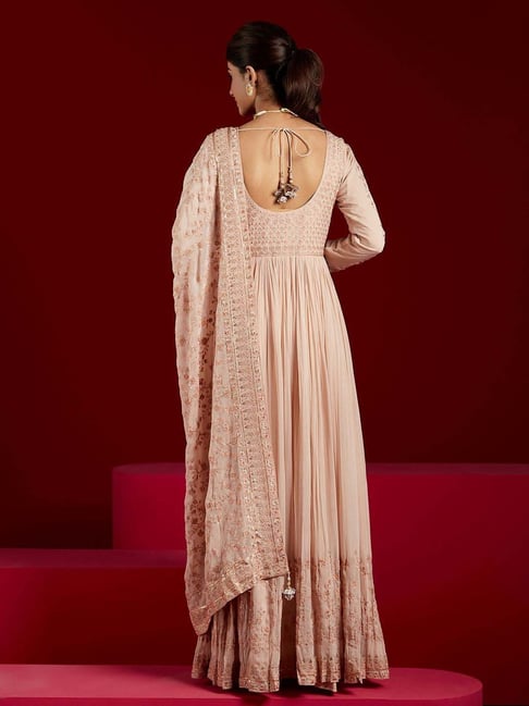 Libas Art Peach Embroidered Kurta Pant Set With Dupatta