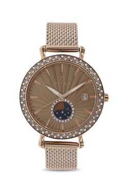 Titan Watches | Buy Titan Watches Online At UPTO 50% OFF At TATA CLiQ
