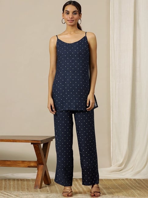 Women's Clothing Aurelia Ethnic Wear Suits with 30's Rayon twill Fabric