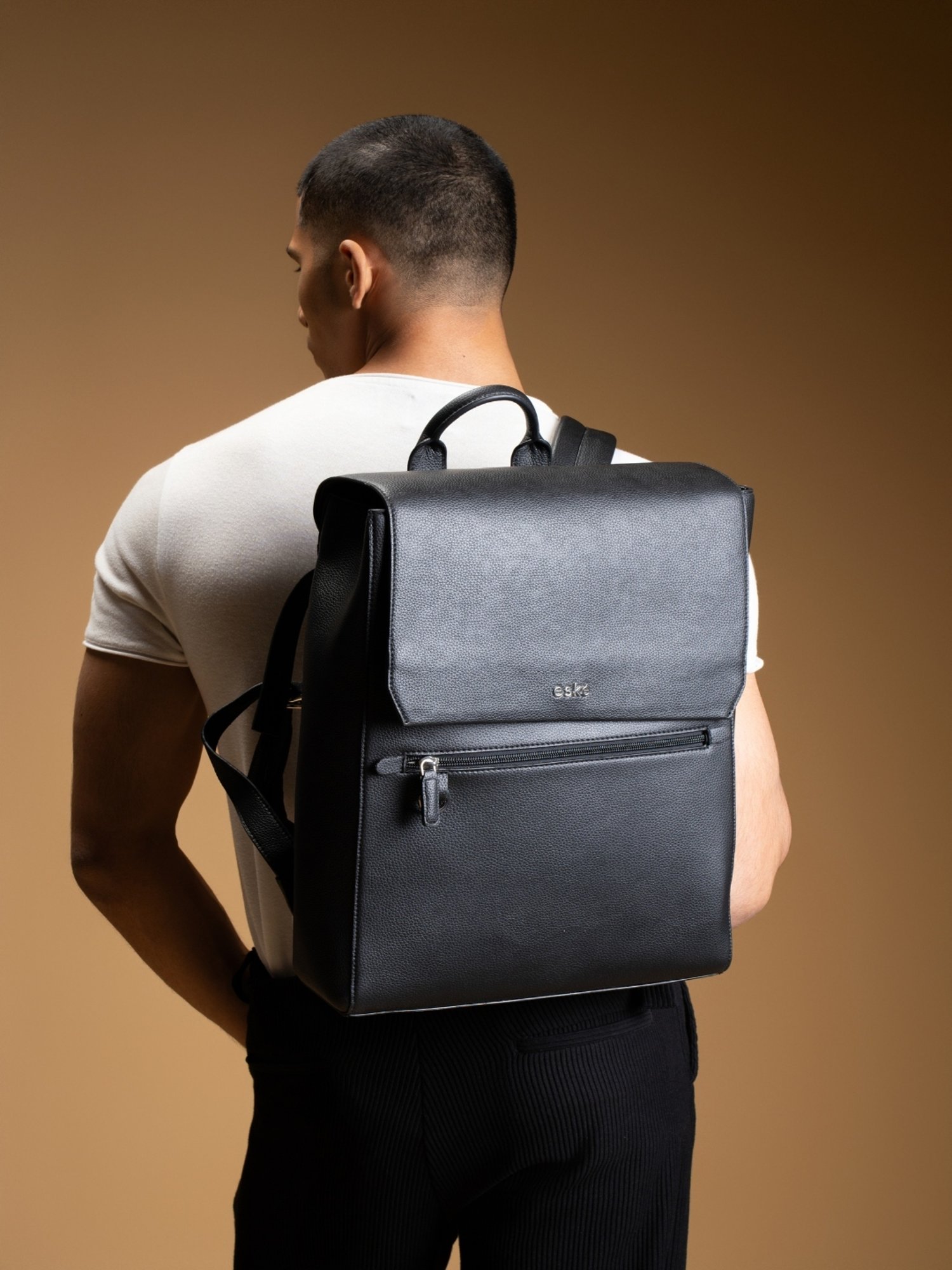 Eske Black Arthur Large Backpack
