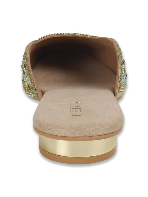 Metro Gold Women Ethnic