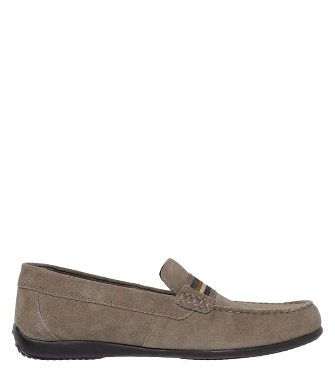 Buy Geox Shoes For Men & Women At Best Prices Online | Tata CLiQ Luxury