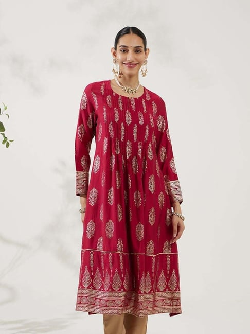 Women's Clothing Daali Maroon Kurtis & Kurtas