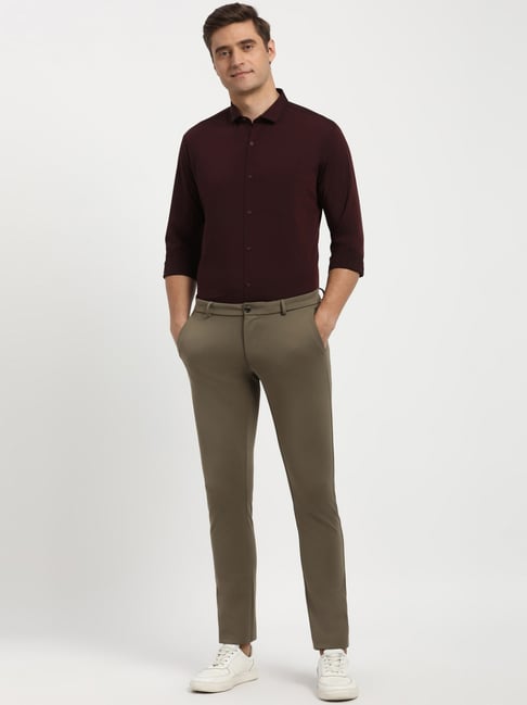 Peter England Men Shirts in 49% Polyester, 49% Bamboo and 2% Spandex
