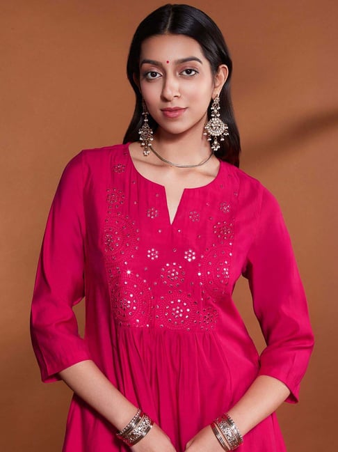 Women's Clothing Daali Ethnic Wear Fushia Kurtis & Kurtas with Regular Fit