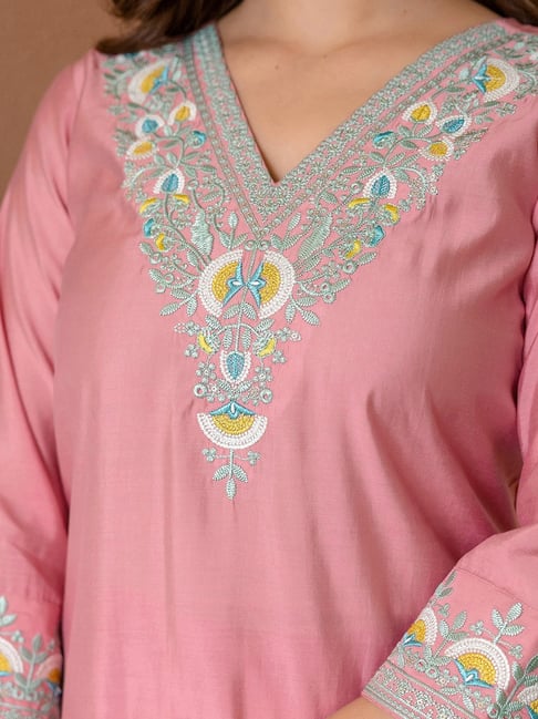 Women's Clothing Pink Suits for Ethnic Wear by Skylee
