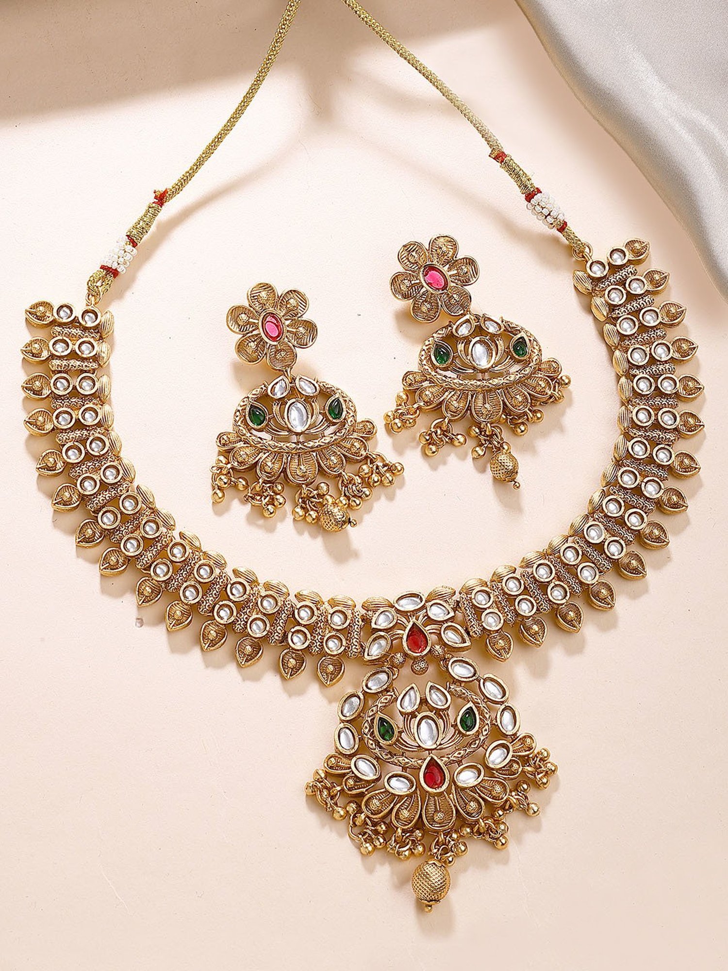 Karatcart Fashion Pendants & Sets