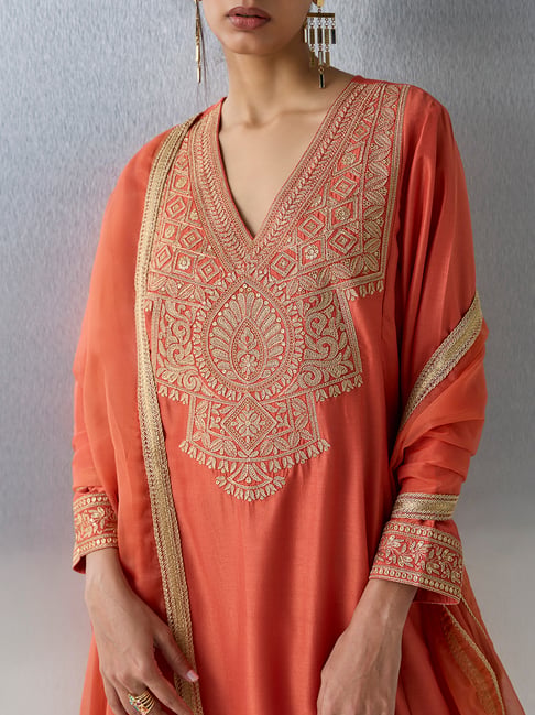 Women's Clothing Vark Ethnic Wear Suits with 100% Polyester Fabric