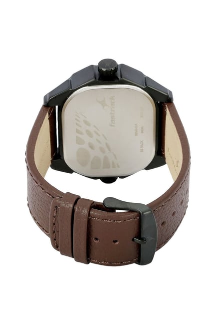 Buy Fastrack 3094NL01 Extreme Sports Analog Watch for Men Online at ...