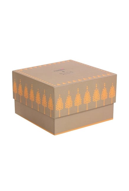 Buy Titan 95070WM01 Wanderer Elephant Raga Masaba Analog Watch for ...