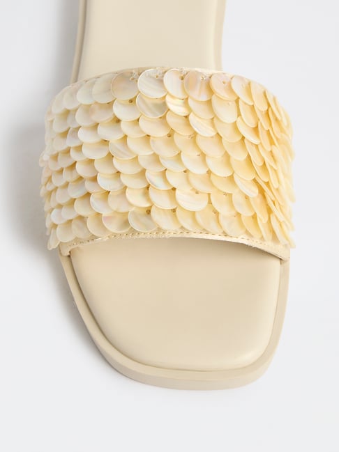 LUNA BLU Women Ivory Ethnic