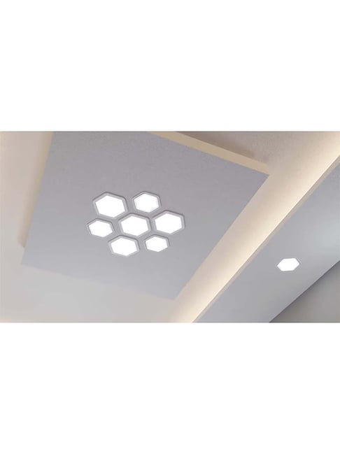 Buy Philips Hexastyle ?929003146801 LED 15W Downlight Online At Best ...