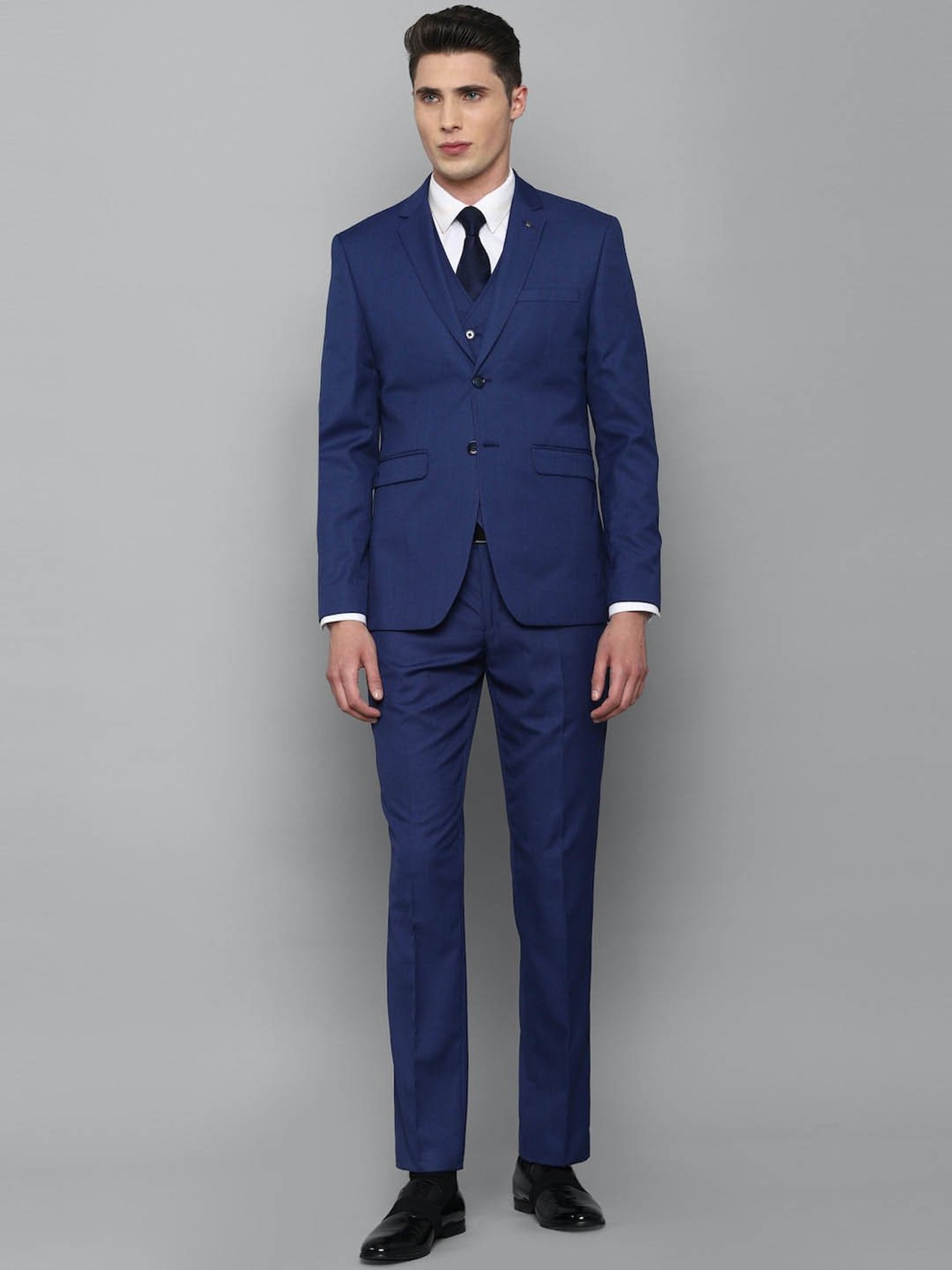 Louis Philippe Suits