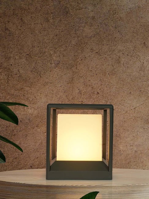 Modern Gate Post Lights | Shelly Lighting