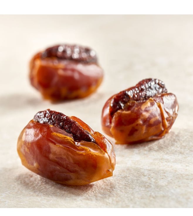 Buy Authentic Dates Online In India | Tata CLiQ Luxury
